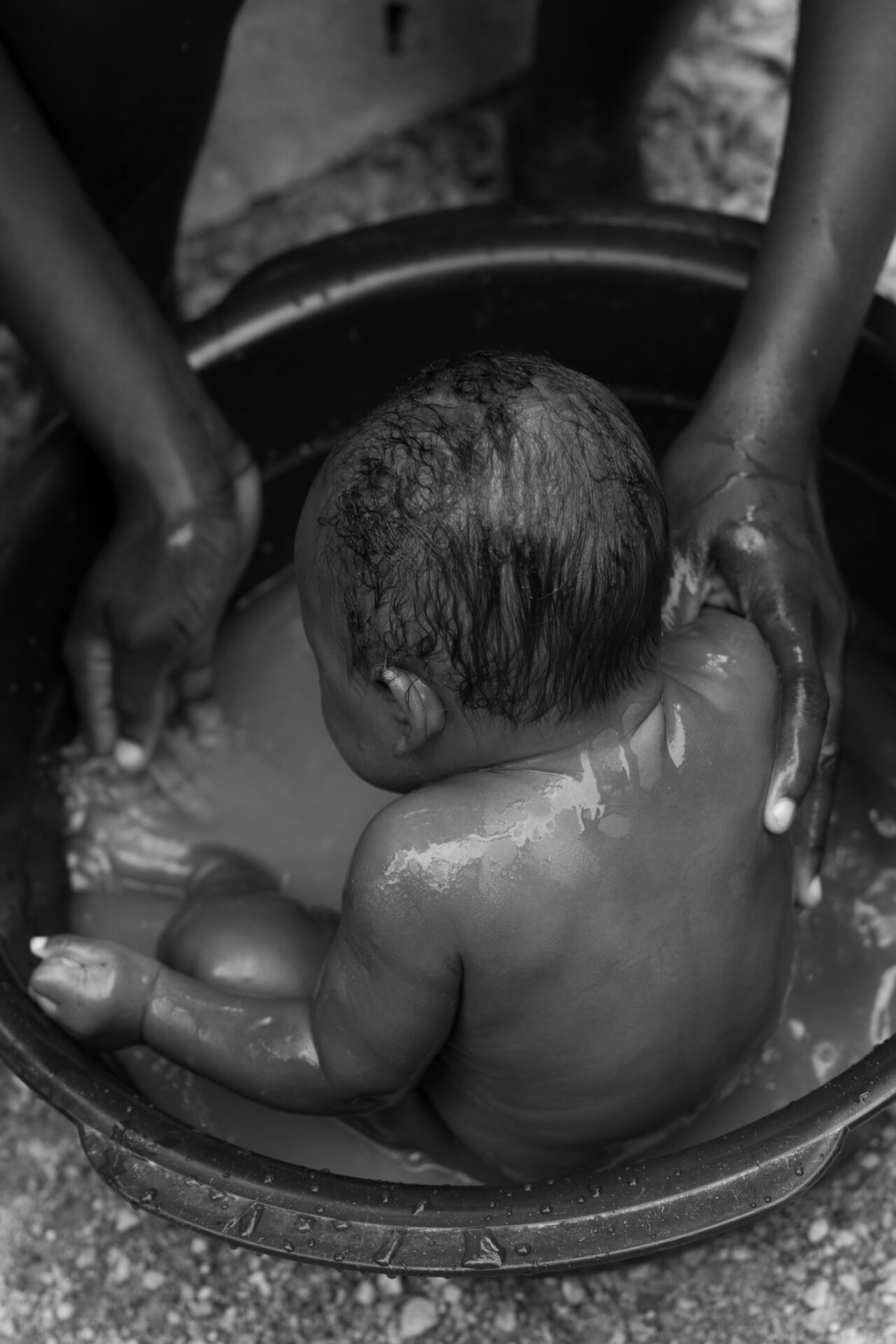 FRACTURED IDENTITY, FRAGMENTED MEMORY | Lauren Neal